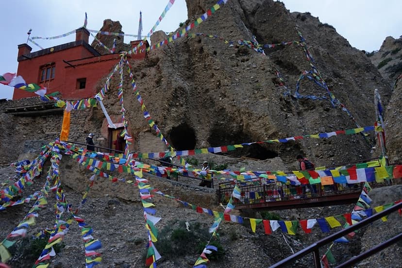 Tuwachung Jayajung Mini Great Wall Halesi | Maratika Cave Tour from ...